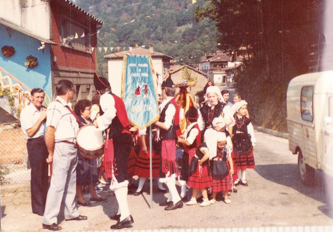 grupo baile asturiano, CARDEO (MIERES) (Asturias)