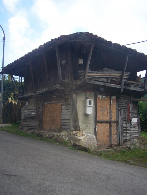 Hórreo, CARDEO (MIERES) (Asturias)