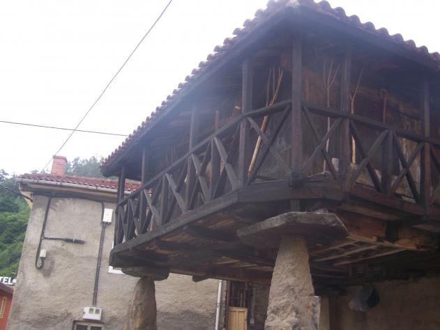 hórreo, CARDEO (MIERES) (Asturias)