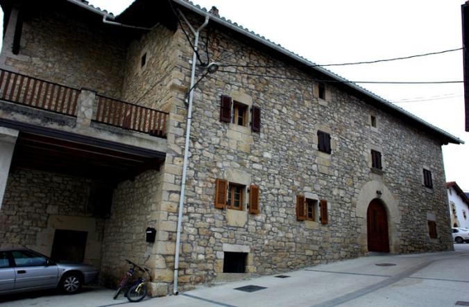 casa labranza, LARUMBE (Navarra)