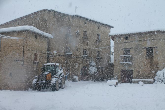 se viste de blanco, LERGA (Navarra)