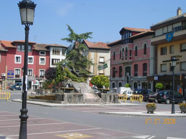 Plaza ARRIONDAS Asturias Plaza ARRIONDAS Asturias