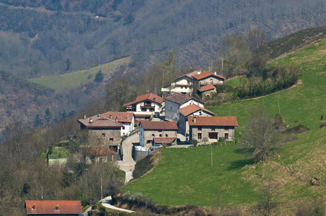 Barrio de Abajo, ARANO (Navarra)