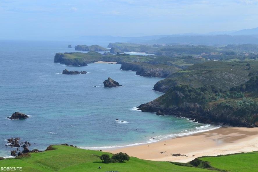 playa toranda y acantilados, NIEMBRU (Asturias)