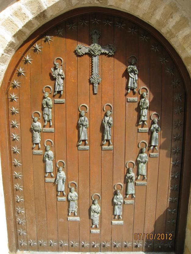 Sto. Toribio de Liébana, puerta del perdón, POTES (Cantabria)