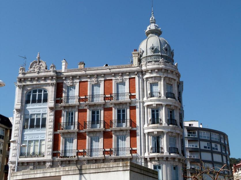 Casa para Isidra del Cerro, CASTRO URDIALES (Cantabria)
