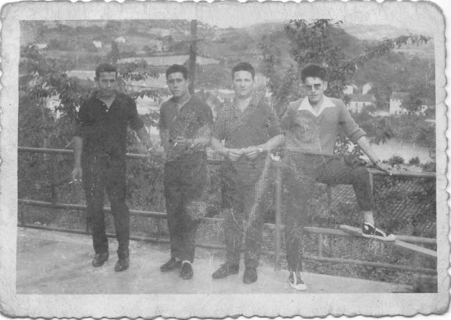 *los cuatro*, CARDEO (MIERES) (Asturias)