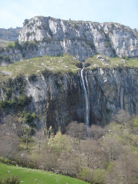 Nacimiento del río Asón, ASON (Cantabria)