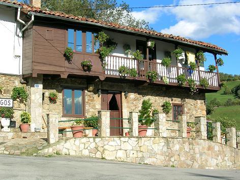 Casa típica de Gallegos, MIERES (Asturias)
