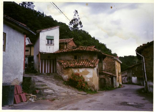 Casina rural, CARDEO (MIERES) (Asturias)