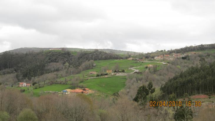 Vista parcial desde la carretera de Lamason, RABAGO (Cantabria)