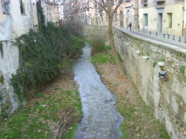 El rio Darro, GRANADA