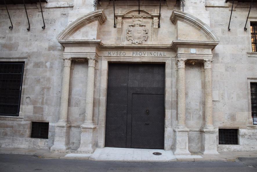 En la Plaza Fray Anselmo Polanco, TERUEL