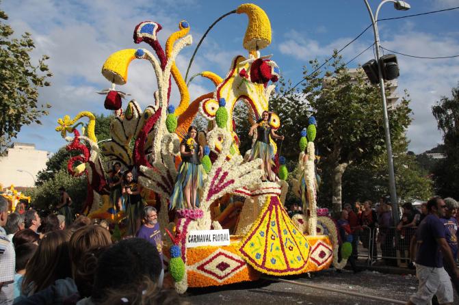 "Carnaval Floral" , LAREDO (Cantabria)